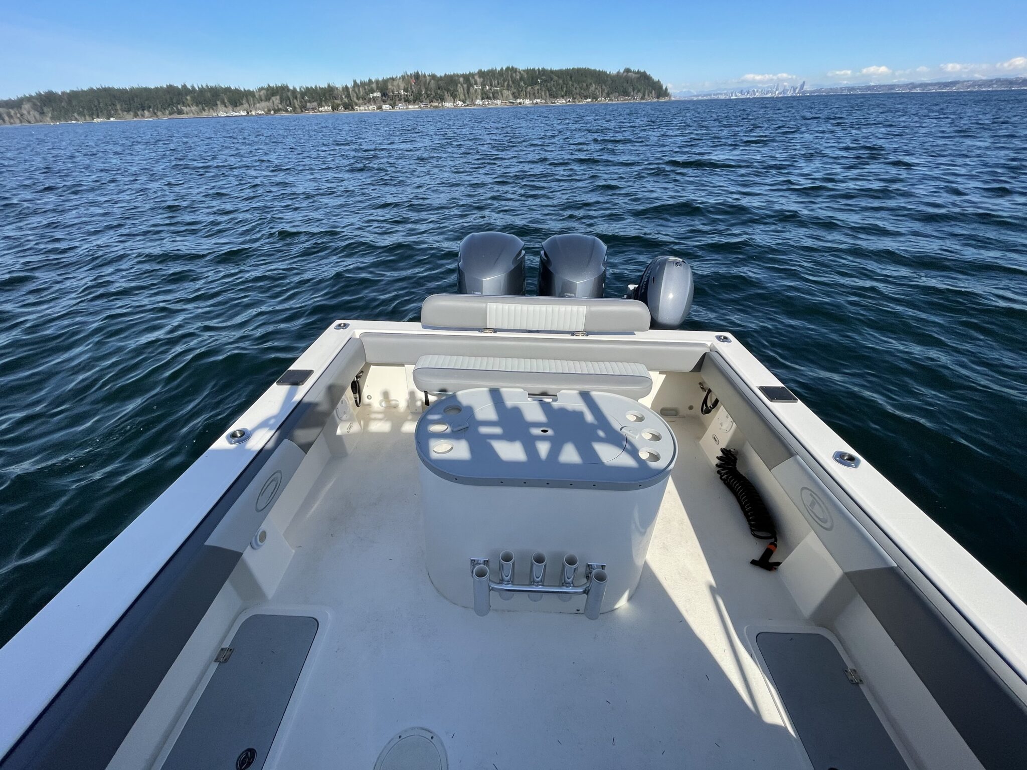 270 ADMIRAL EX – DEFIANCE BOATS